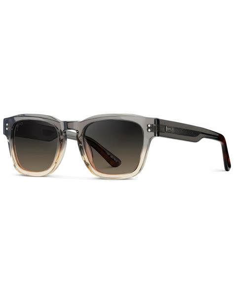 Wmp Eyewear Retro Modern Sunglasses With Designer Detail Topdrawers