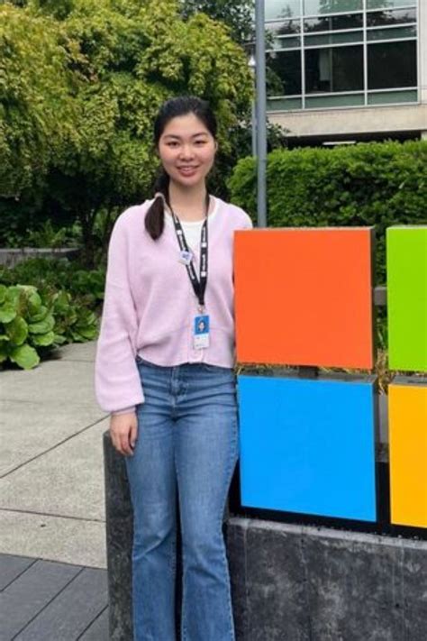 新天鵝堡命案｜21歲華裔女遊客遭性侵丟山谷慘死 涉案美國男囚終身 星島日報