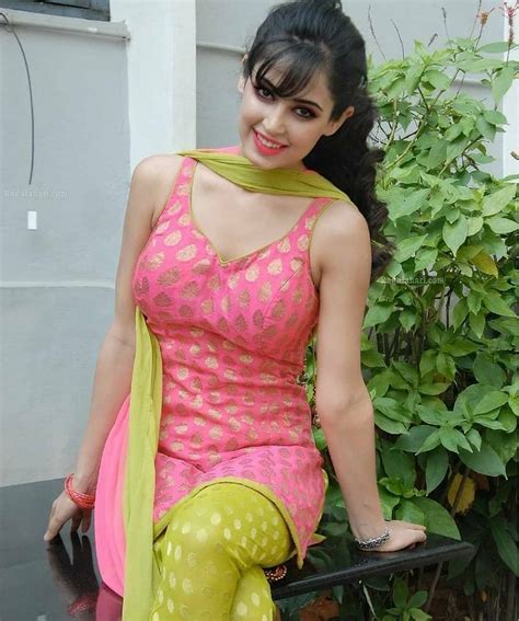 Call Girls In Kalyan Vihar 9205090610 Escorts Service In Delhi Ncr