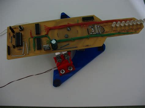 Diseño e Integración de Automatismos Mecatrónicos Microcontroladores