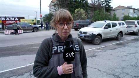 Rapport Reporter Elin Jönsson Vid En Polisstation Som Blev