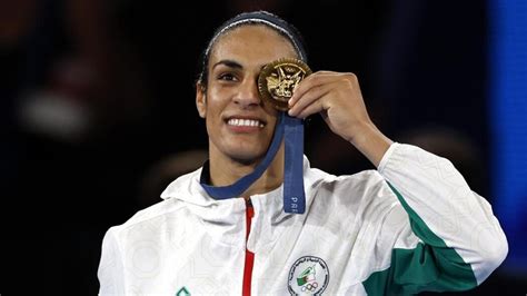 JUEGOS OLÍMPICOS La boxeadora argelina Imane Khelif gana la medalla
