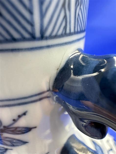 Antique Chinese Double Handled Qing Dynasty Porcelain Vase With Tang