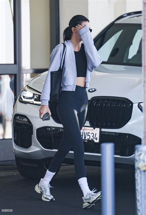 Pin De Tosha Em Kaia Kendall Jenner Looks Kendall