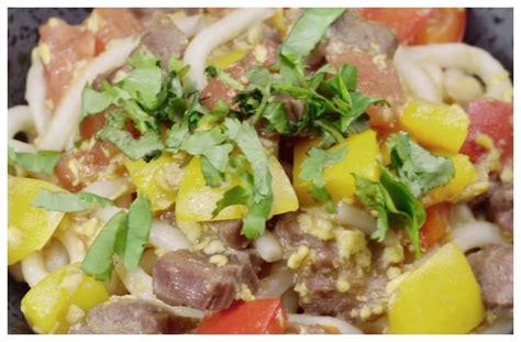 乌冬面的美味新吃法荤素搭配鲜香营养孩子爱吃的代餐主食 东方养生频道 东方养生