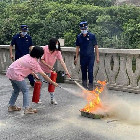河东大队深入辖区托育中心开展消防安全培训及演练 火灾 单位 灭火