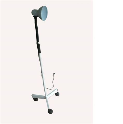 Foco Refletor Parab Lico Luz Fria Cir Rgica Mache Equipamentos