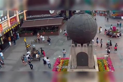 我有个疑问如果死去的人一夜之间都复活了地球会发生什么状况 复活 地球 会发生