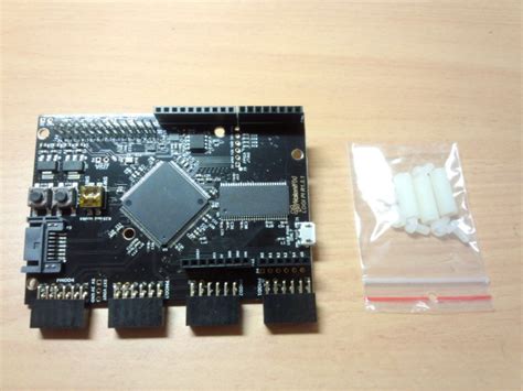 LOGi Pi 超小型PCFPGARaspberry Piハードウェア開発ソフトウェア開発