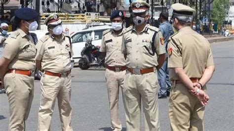 Uttar Pradesh 12 Policemen Booked Over Death Of Man In ‘encounter In