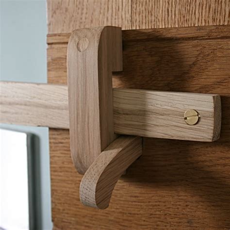 Grab Latch Little Oak Latch