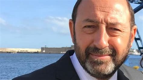 Kad Merad Charmé Par Aurélie Casse