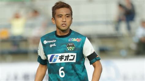 元日本代表mf稲本潤一が相模原と契約更新「一つでも多く勝利を届けれるよう頑張ります」