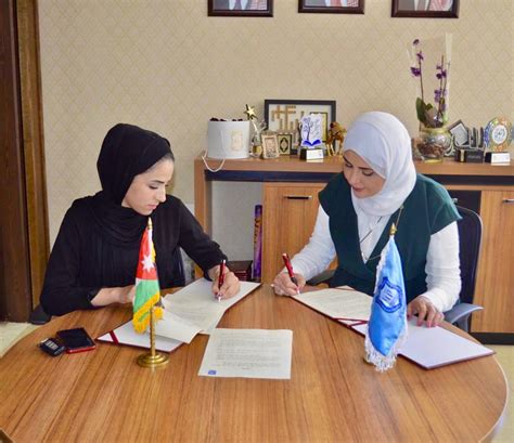 اتفاقية تعاون مشترك بين عمان الأهلية وأكاديمية أريج للتدريب شباب