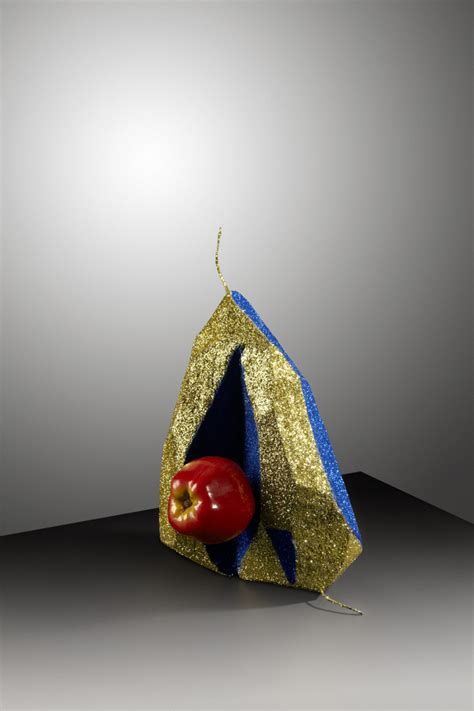 Nice Apple Welcome To Wyne Veen