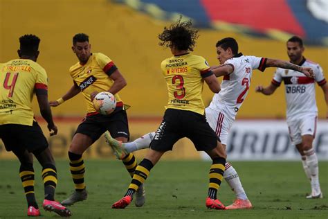Flamengo Vs Barcelona Sc Fecha Horario Y Canales De Tv Para Ver El