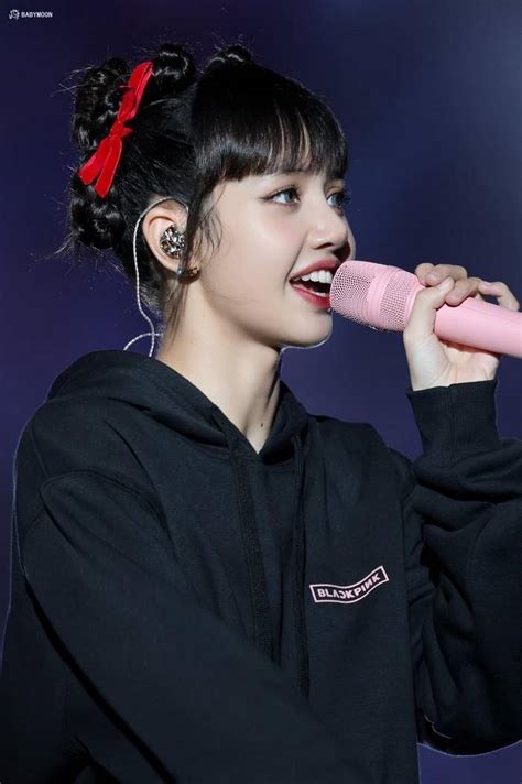 Nh Lisa Sexy Nh M Blackpink C I O G Y S T Si U Ng U Genz Relax