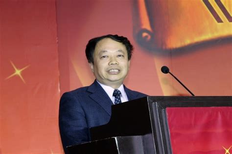 受贿5464万元 原中央防邪办副主任彭波获刑14年
