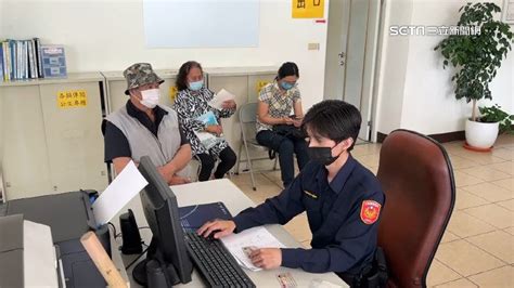 派出所發錢了！花蓮萬榮鄉民嗨領普發6000元現金 社會 三立新聞網 Setncom