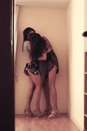 Legs Lesbians Porn Photos