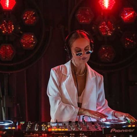 CCS CONNECTED CHART Chart By Angie Coccs On Beatport Music Download Streaming On Beatport