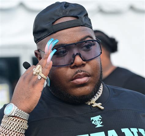 Saucy Santana Rca Records Rumors Go Without Answers As He Previews New