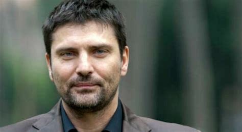 Actor Lorenzo Flaherty Under Trial For Scooter Collision