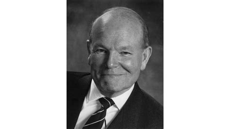 Sir Sydney Samuelson Cbe Cameraman And Pioneer In The British Film And Television Industry