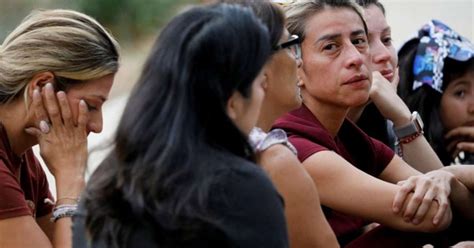 Atirador Mata Crian As E Adultos Em Escola Dos Eua E Morto