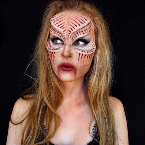 4220 Likes 59 Comments Lara Wirth Armageddonpainted On Instagram