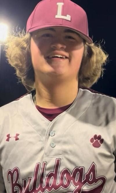 Wood Shines As Bulldogs Rally To Beat Bison High School