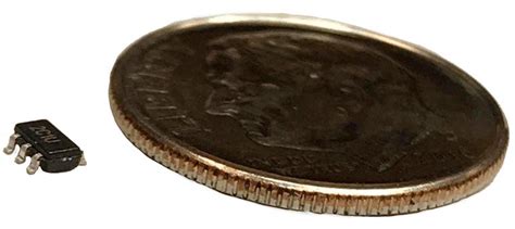 Texas Instruments Introduced Small Size Nanopower Comparators TLV7031 Q1 And TLV7041 Q1