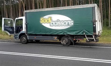 Poważny wypadek Ranne trzy osoby w tym dziecko Zderzenie czterech