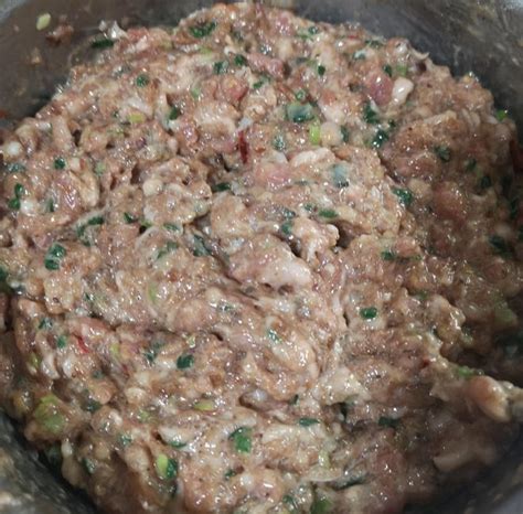 【葱香酱肉包馅料的做法步骤图，怎么做好吃】食器盘子下厨房