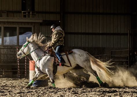 Cowgirl Magazine Sometimes You Need A Good Ride Alone 🐴