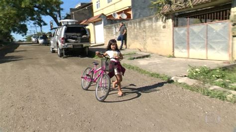 Vídeo Apesar Das Promessas Moradores De Bairro De Itaboraí Ainda
