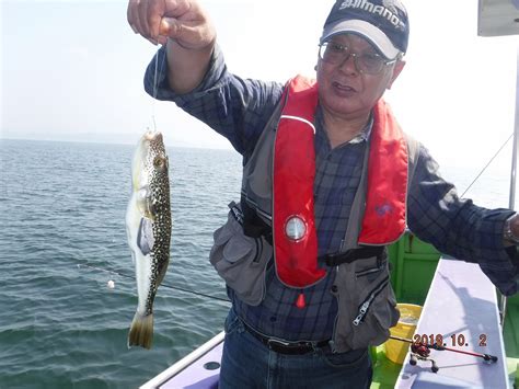 終日ボツボツ食って皆さんツ抜け出来ました！ 富津の釣船 釣り船川崎丸