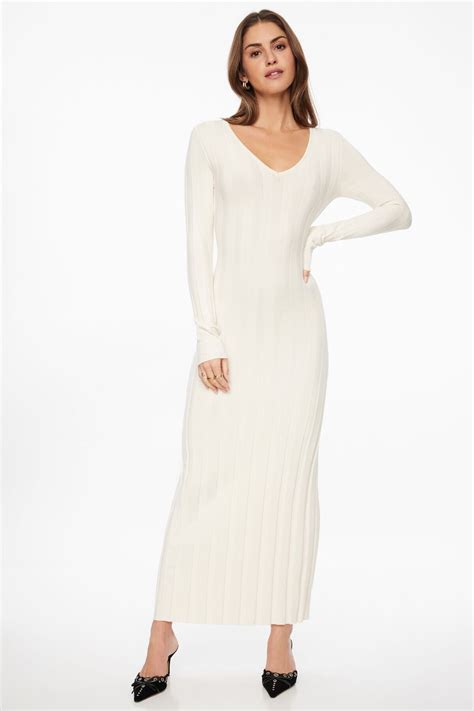 V Neck Ribbed Maxi Dress Beige Dynamite