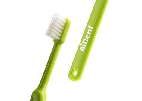 1️⃣ Тэд эхлээд “бараа” биш “Чамд” итгэдэг 👥 • Чи Харизмтай байгаарай • Тодорхой хэмжээнд