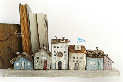 Домики деревянные декоративные 41 фото