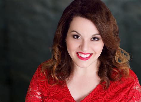 Resume Amanda Hoffman Soprano