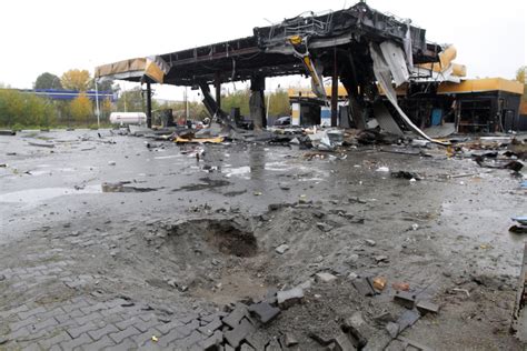 Russia Bombards Ukrainian Cities Refuses To Drop Widely Discredited