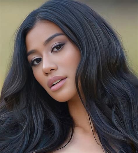 Ellie Lou Actress Wikipedia Age Height Weight Biography Videos And More