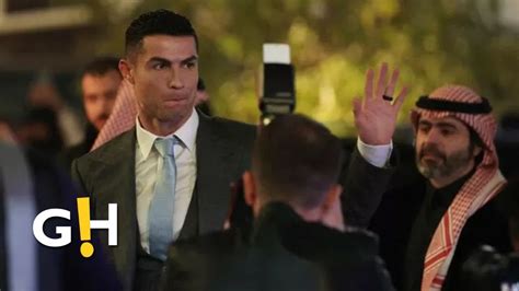 Cristiano Ronaldos Arrival In Tehran Makes History Gossip Herald