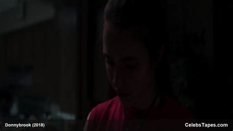 Margaret Qualley Frontal Nude Eporner