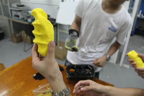 การใช้เครื่องสแกนสามมิติช่วยในการออกแบบรถแข่งของนักศึกษา 3dd Digital Fabrication เครื่องพิมพ์3