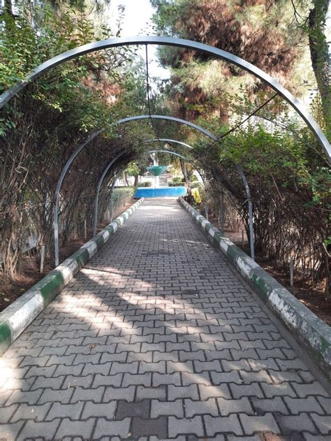 Pin by Arsalan Kakabra on گوڵە کاپو چینو Sidewalk Structures