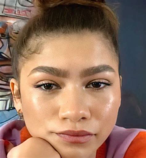 𝗭𝗲𝗻𝗱𝗮𝘆𝗮 𝗙𝗮𝗻𝗽𝗮𝗴𝗲💌 On Instagram A Face Of An Angel 🥹♥️ Zendaya