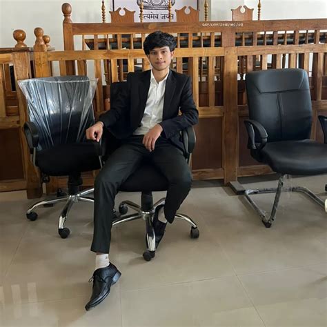 Vishal Anand Jha Vishalunheard • Instagram Photos And Videos
