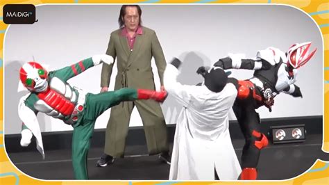 仮面ライダーv3＆ギーツがライダーキック！“風見志郎”宮内洋＆高岩成二が“素面アクション”生披露 「生誕50周年記念 The 仮面ライダー展